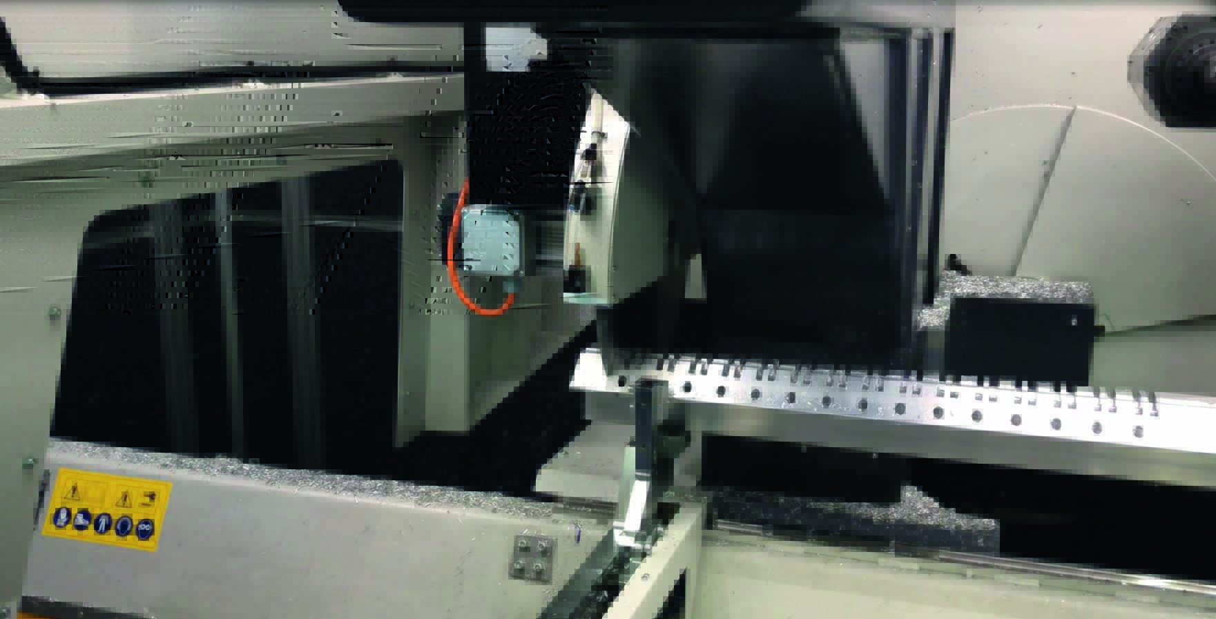5 osiowe centrum tnąco - obróbcze cnc do aluminium i stali - E-Maszyny 5 osiowe centrum tnąco - obróbcze cnc do aluminium i stali - E-Maszyny